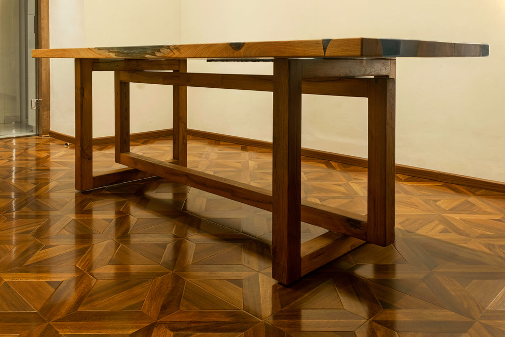 The Riviera Dining Table – SIDR
