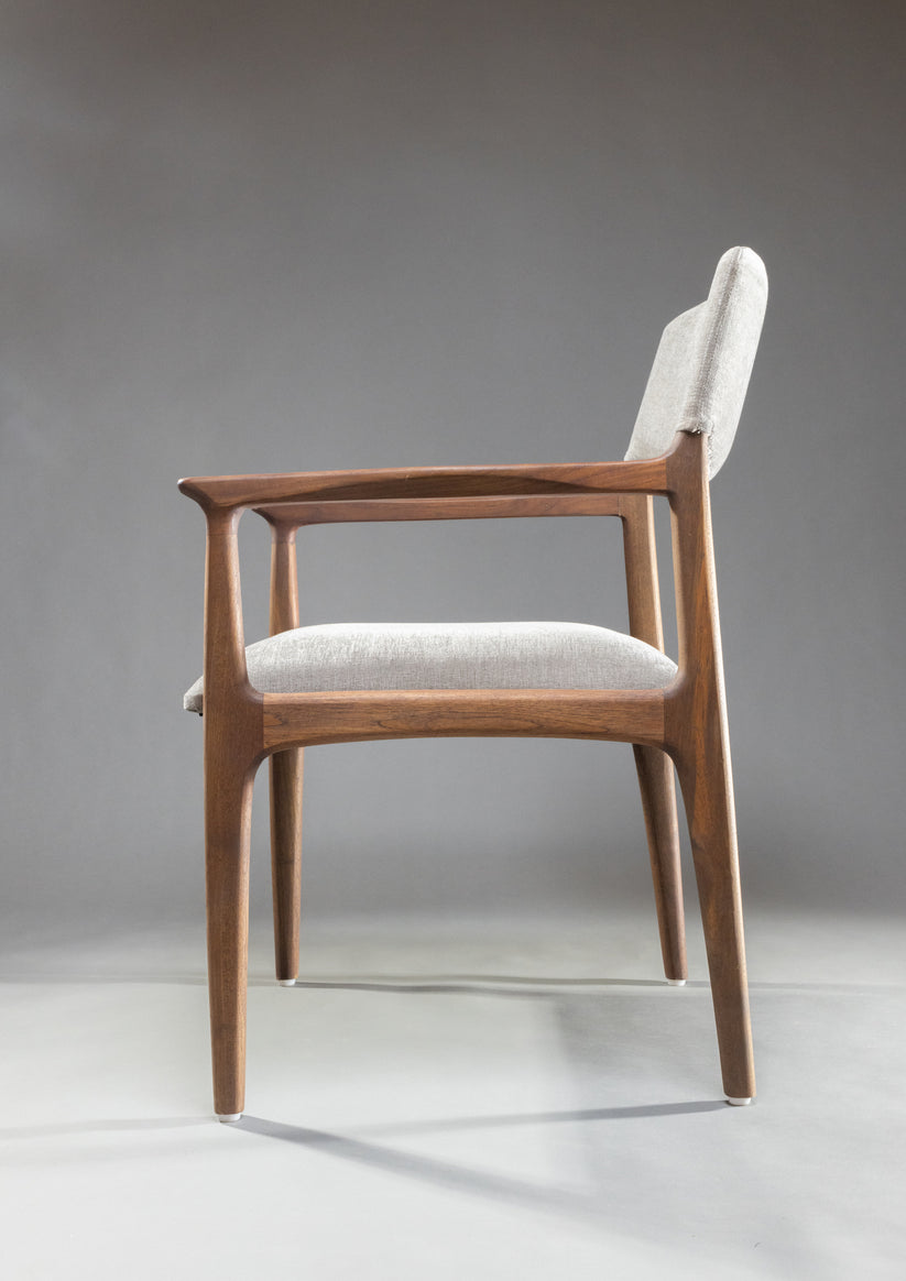 The Aanand Dining Chair – SIDR